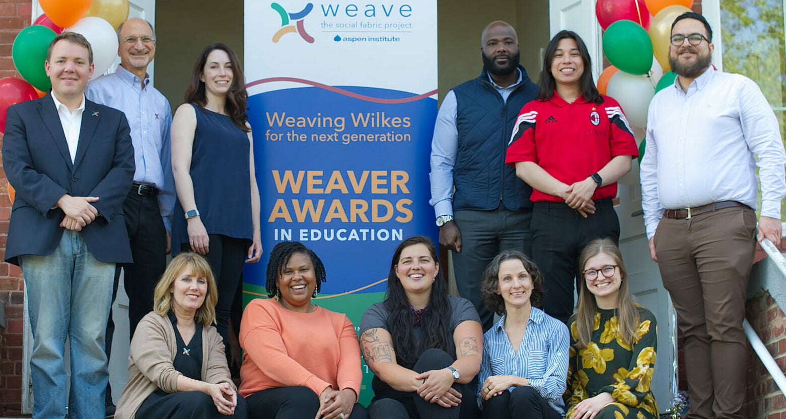 Weave Team - Weave: The Social Fabric Project